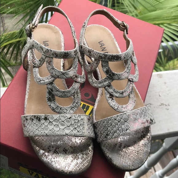 Vaneli | Shoes | Vaneli Breena Sandal | Poshmark